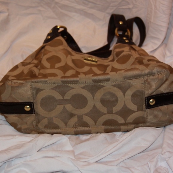Coach | Bags | Coach Madison Maggie Signature 435 Vguc | Poshmark